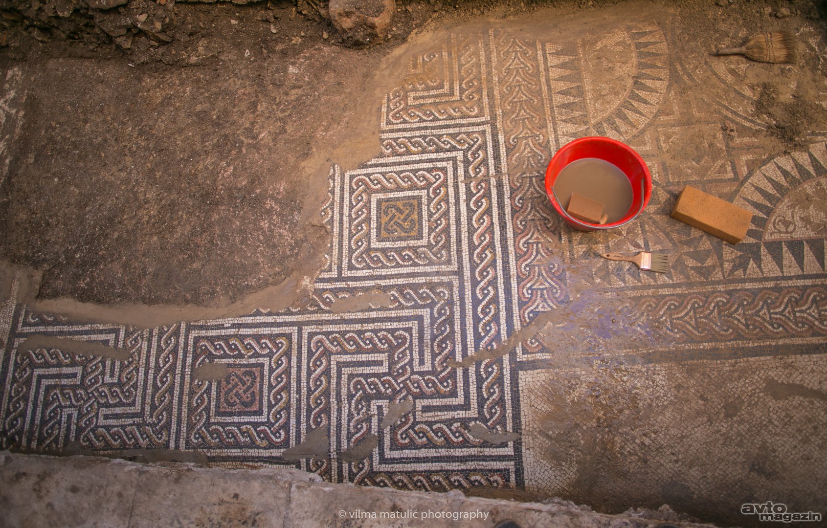 OTKRIVENI rimski mozaici u Starome Gradu na otoku Hvaru, u UNESCO ...